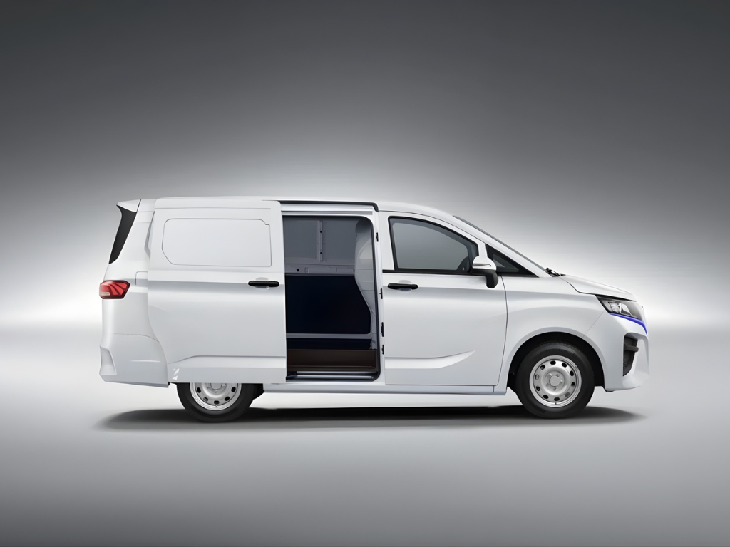 BAW MPV CARGO VAN 2P - Multimarcas Senegal